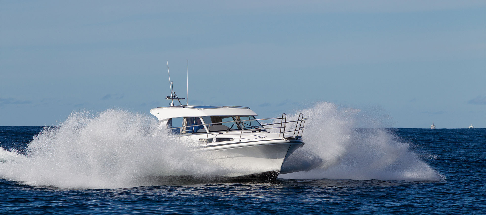 Saga 325 › BM Yachting